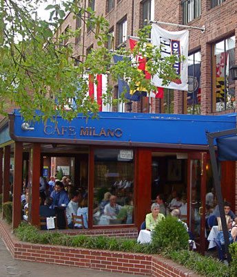 Salad Me Cafe Milan - Travel Through Italy